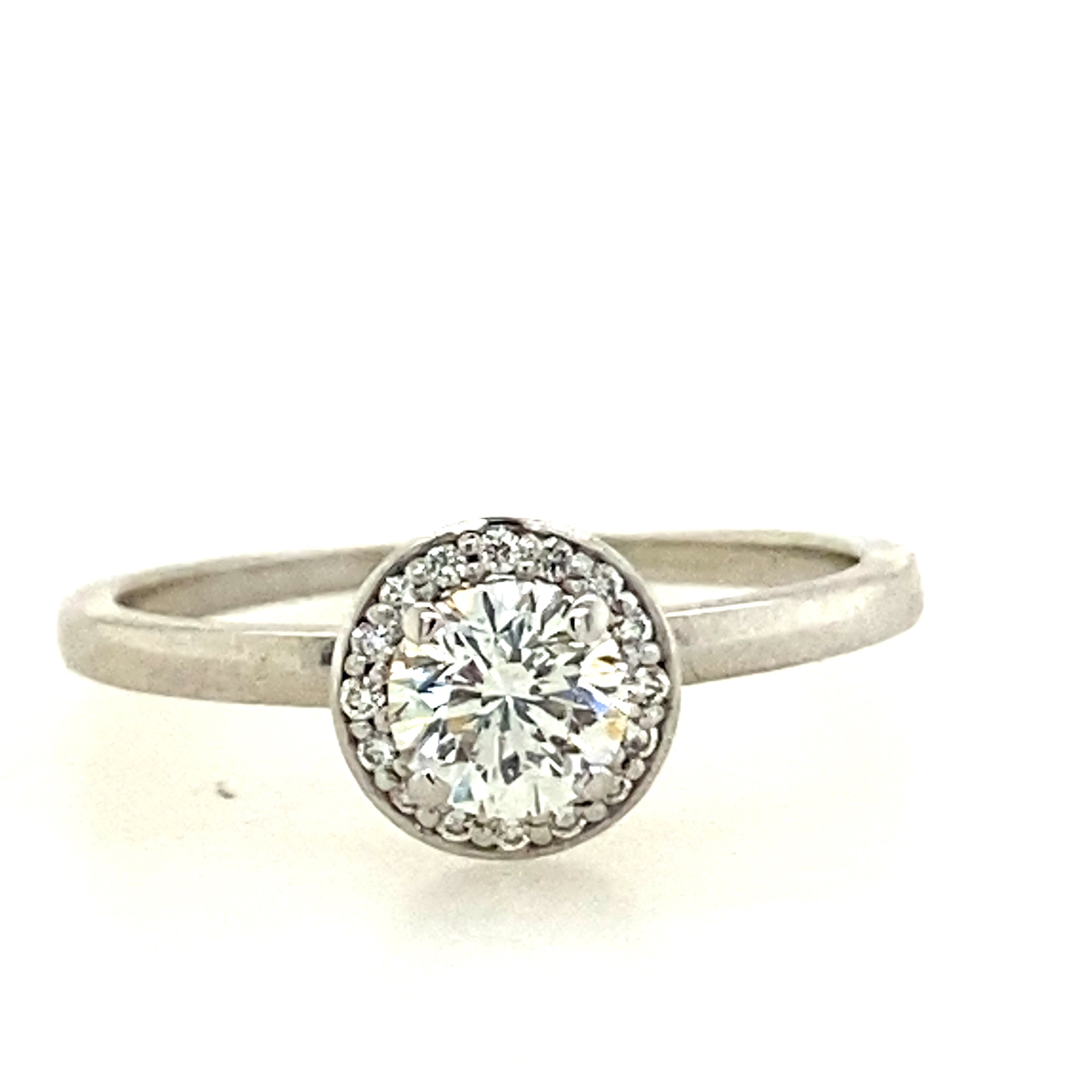 Vintage and Estate Jewelry Engagement Ring 002-102-2000041 | R. Bruce ...