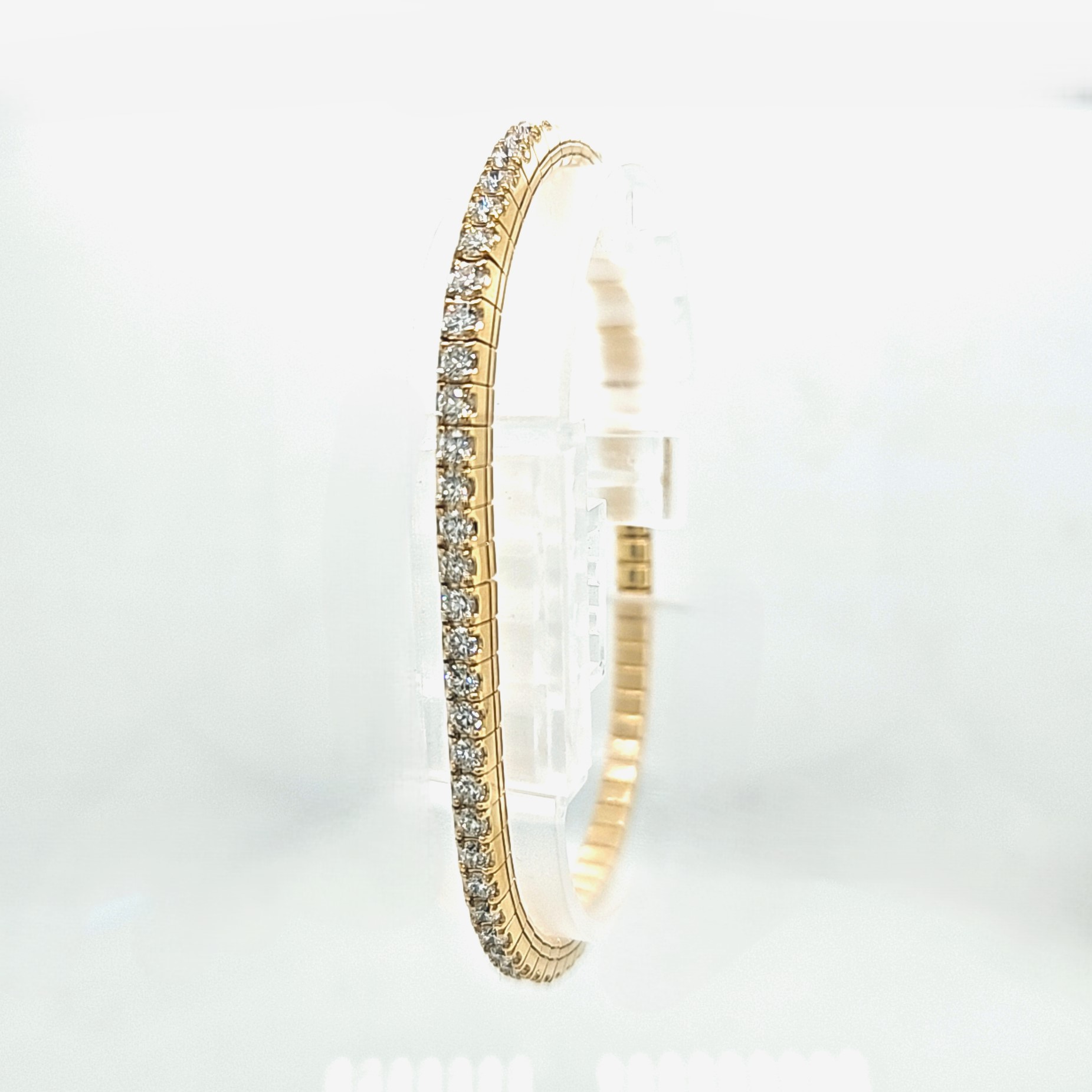 14K YG 1.88ct TW Diamond Stretch Bracelet