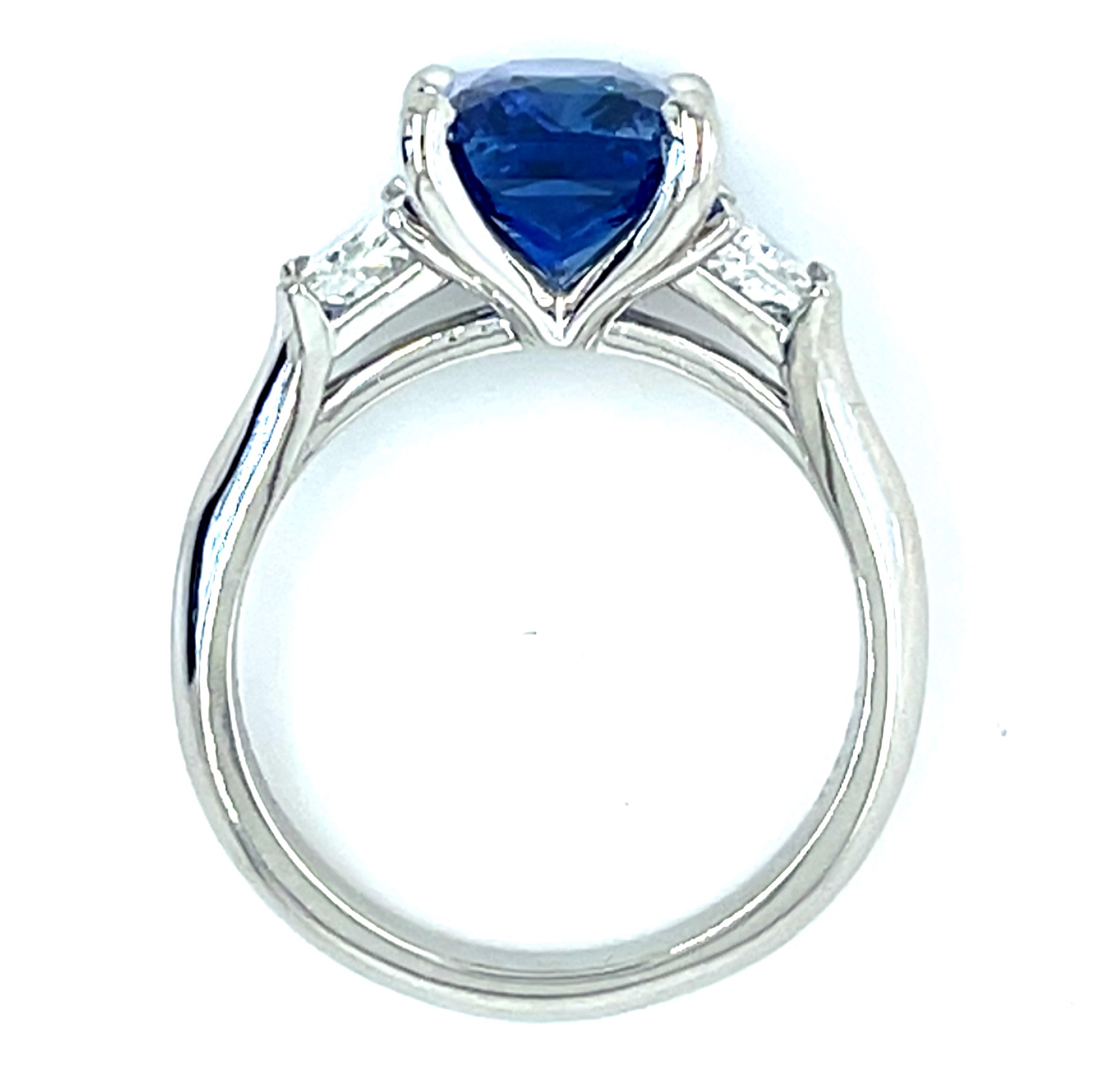 Colored Stone Ring 001-200-00049 PL - Colored Stone Rings | Cozzi ...