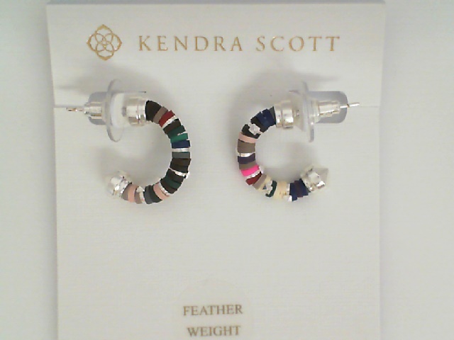 Kendra Scott Kendra Scott 001 321 04082 SS Doland Jewelers Inc. Dubuque IA
