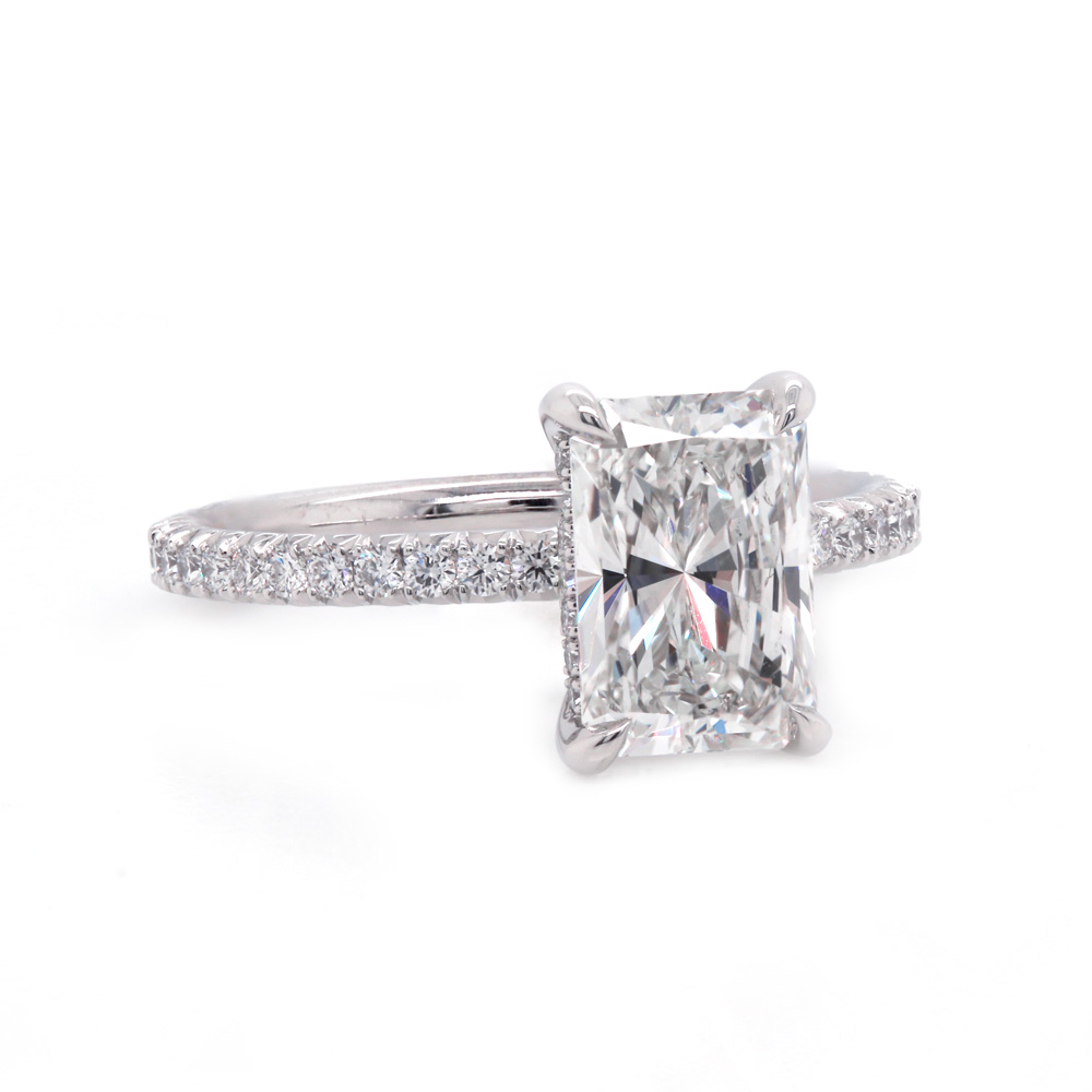 expanding diamond ring