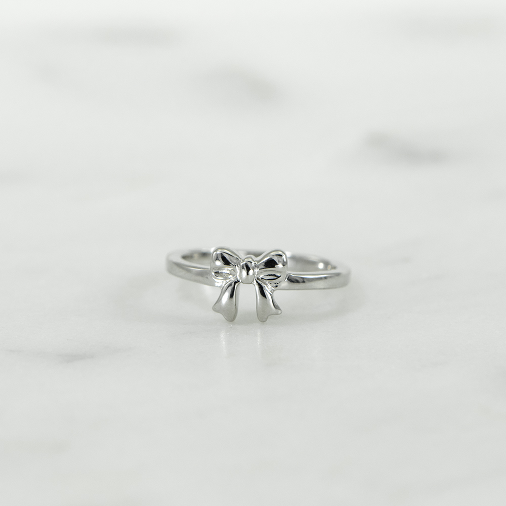 silver christmas bow ring