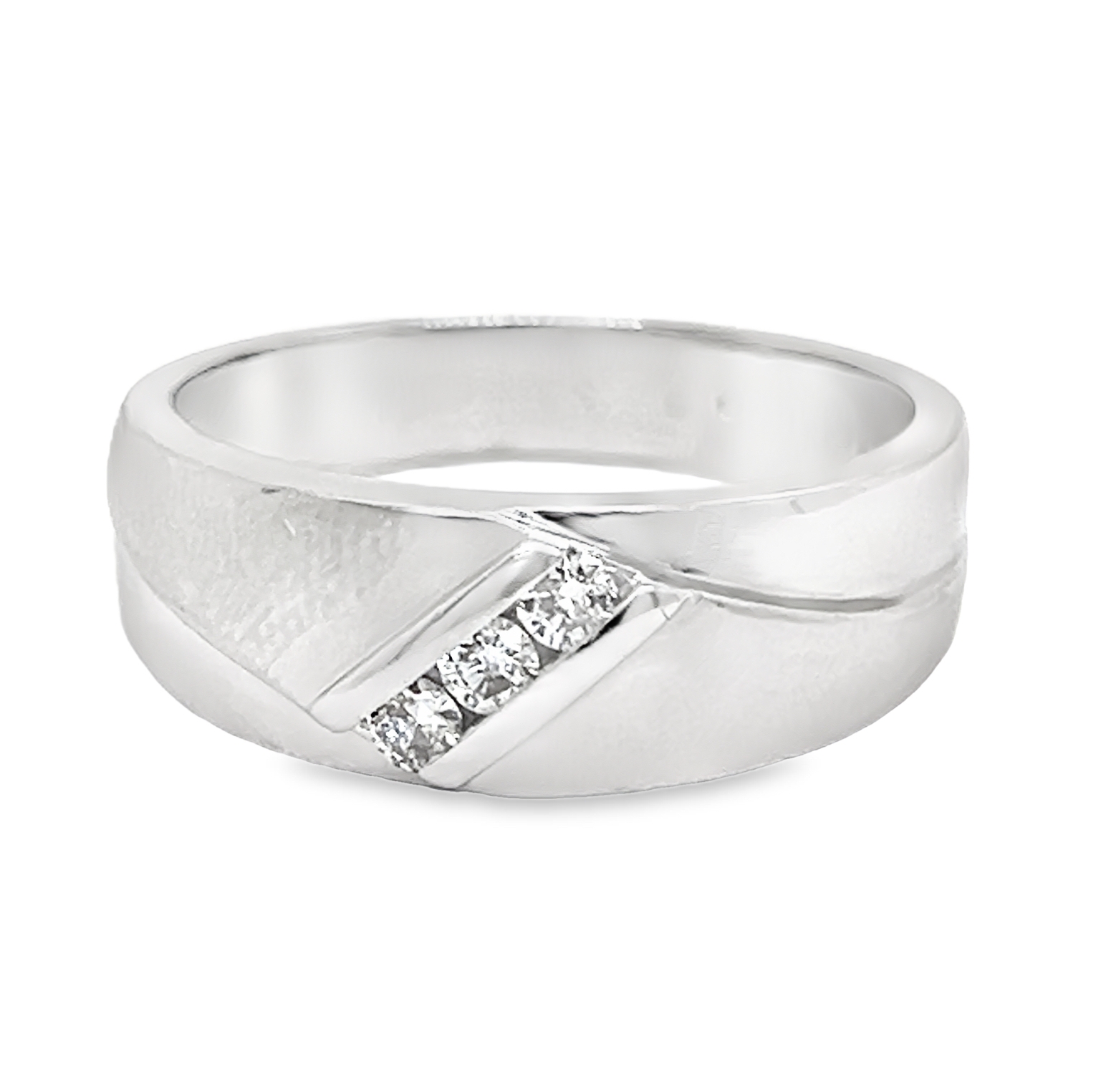 Preowned wedding jewelry store