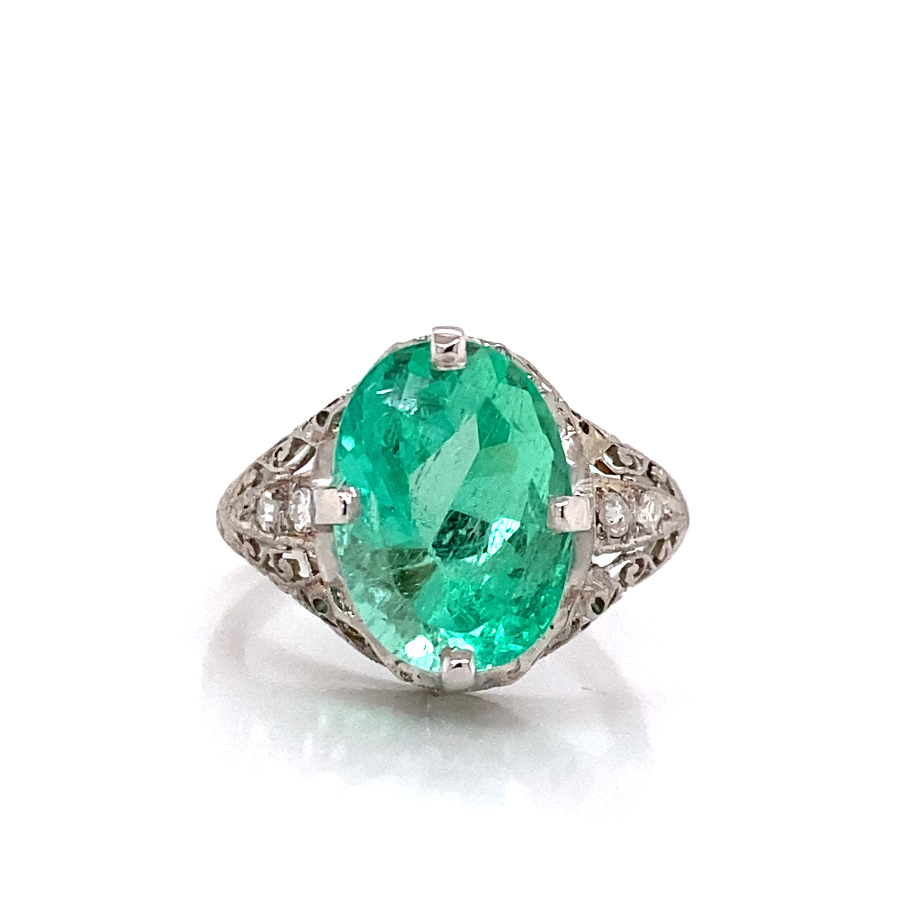 emerald single stone ring