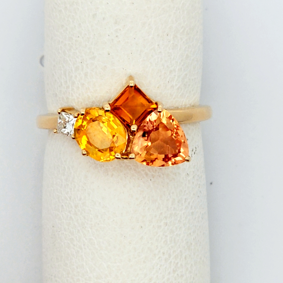 gold topaz ring