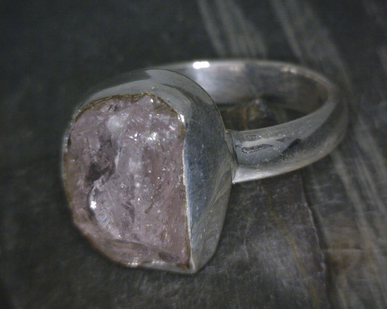 rough rose quartz ring